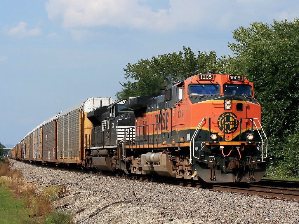 BNSF 1005